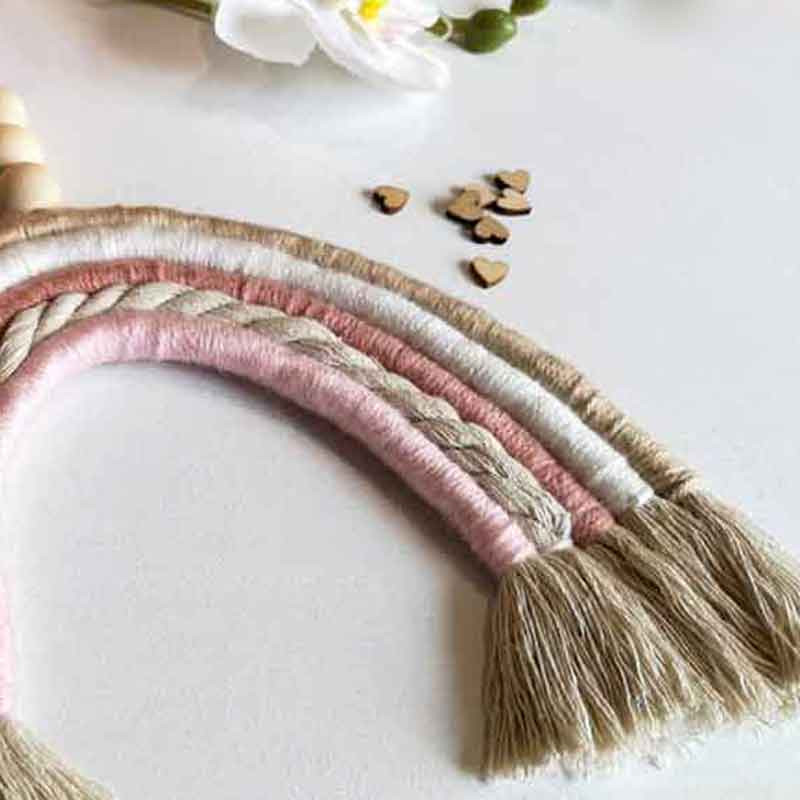 Arc-en-ciel en macramé personnalisé fait main en France
